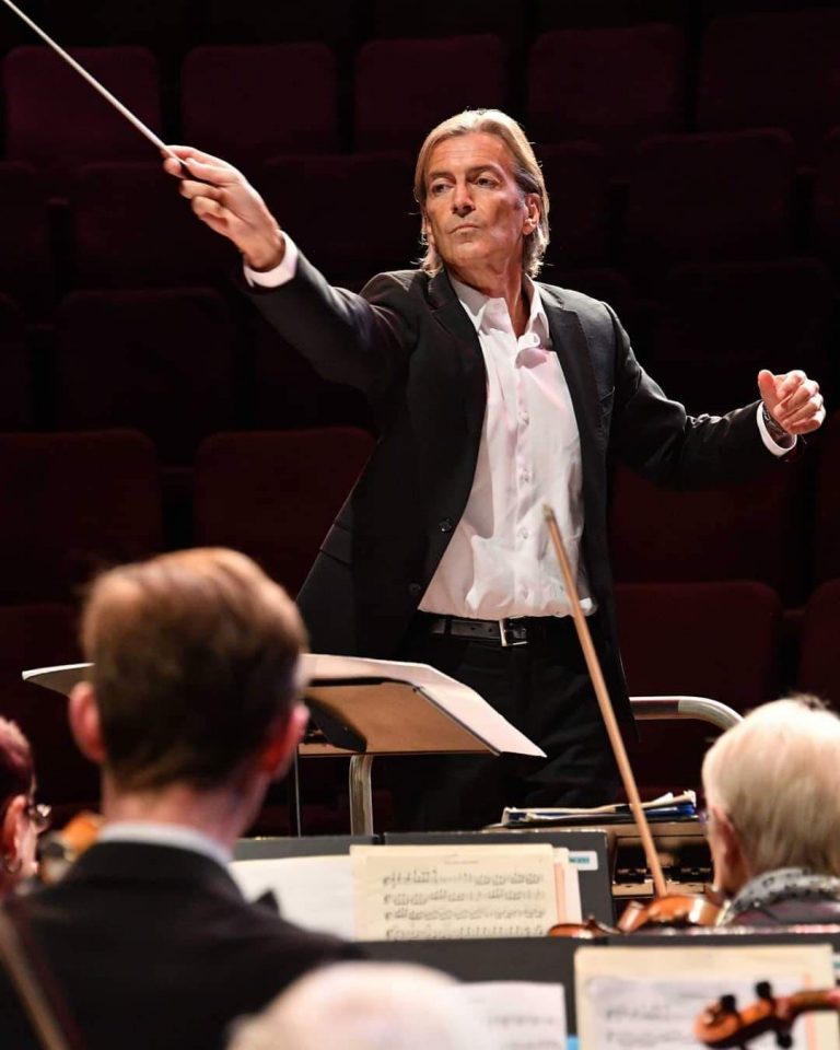 George Ellis Photo Gallery